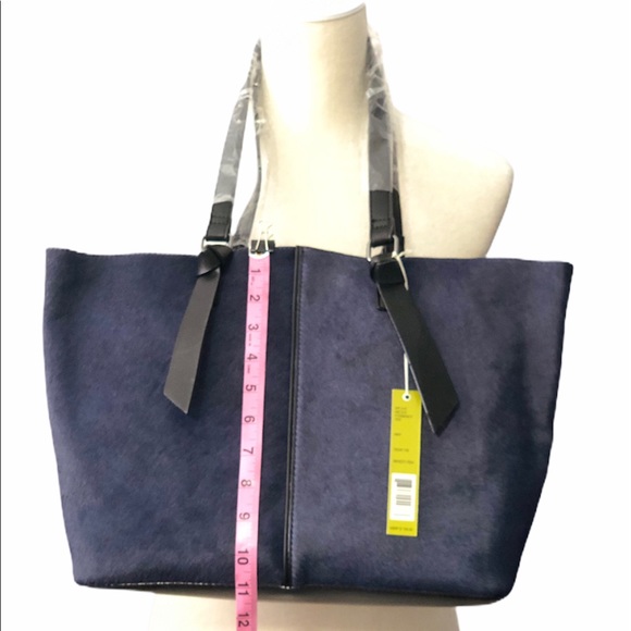 Gianni Bini | Bags | Gianni Bini Tote Leather Color Navy Blue And Black ...